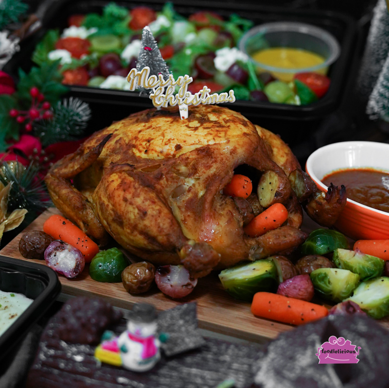 Chilli Manis Peranakan Christmas Catering with Giant Nasi Ambeng ...