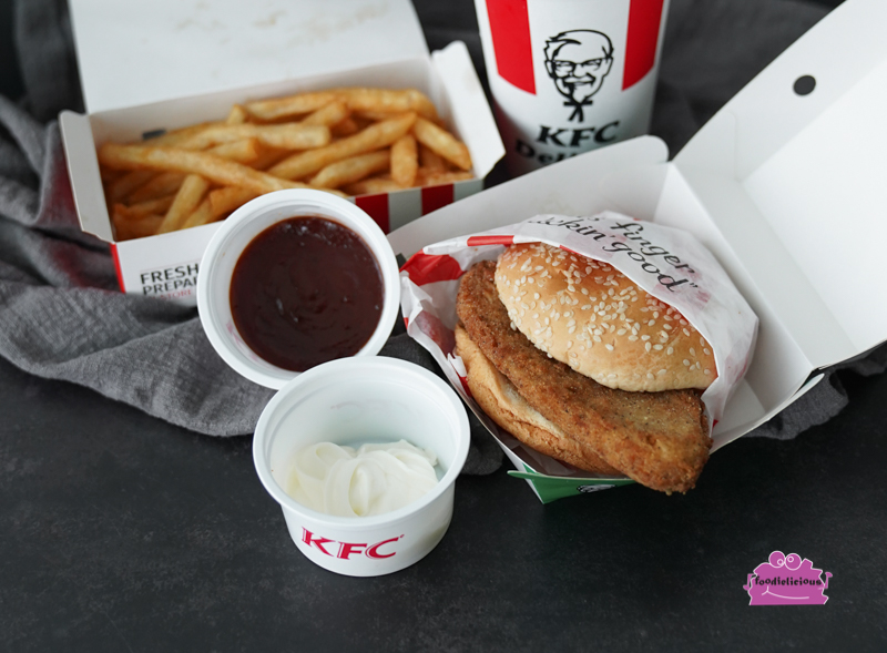 KFC Zero Chicken Burger (Review)-3 – oo-foodielicious