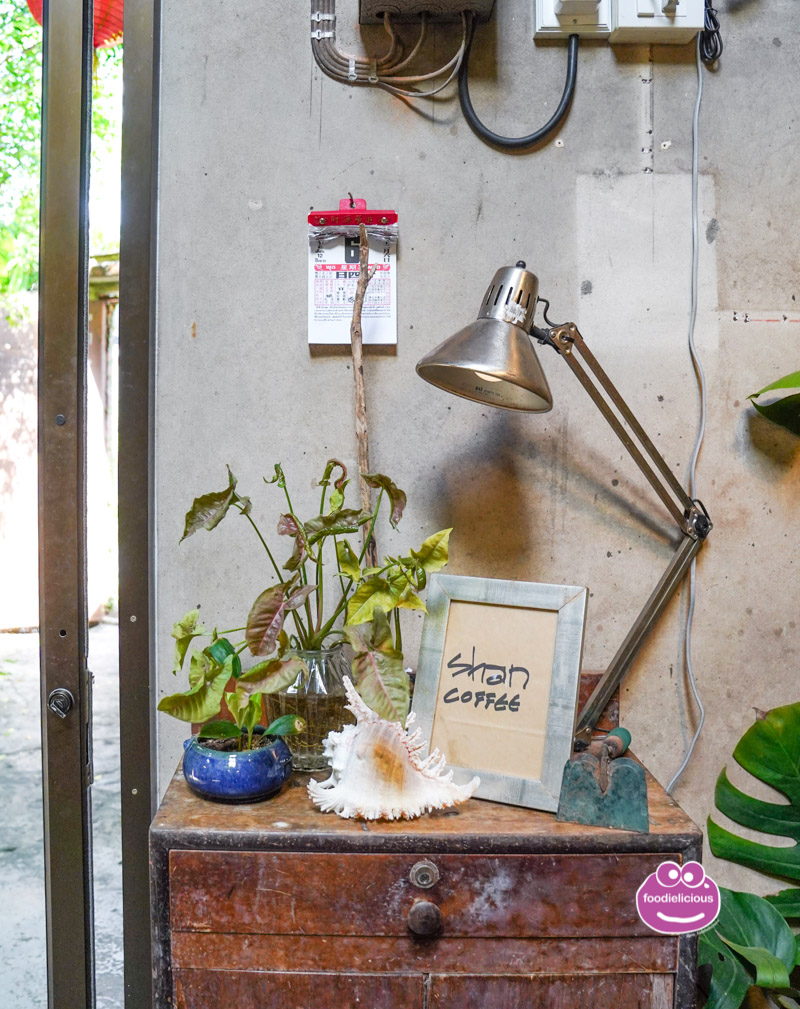 Shan Coffee Phuket Old Town – Instagrammable Vintage Cafe for Coffee ...