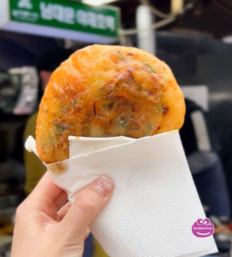 Namdaemun Japchae Hotteok 남대문 야채호떡 – Popular Korean Street Snack in ...