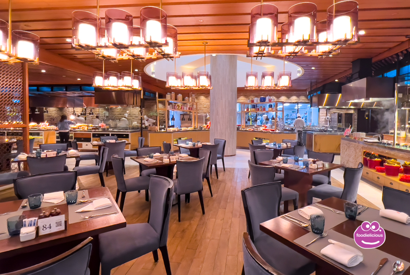 Edge Surf and Turf Dinner Buffet-3 – oo-foodielicious
