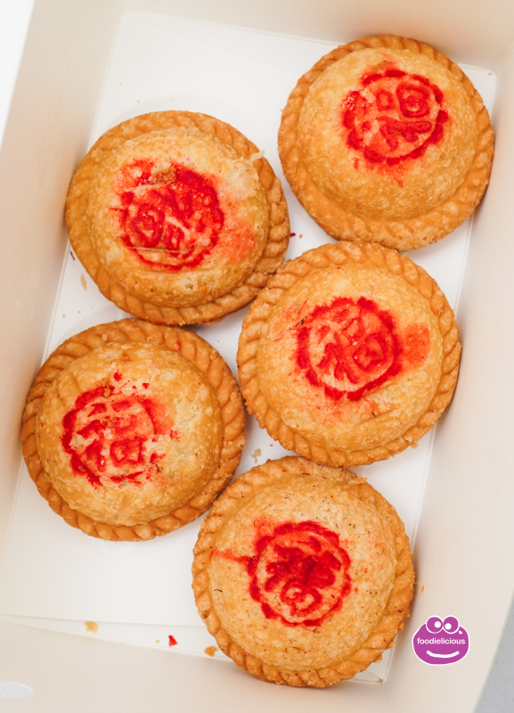 Old Chang Kee – Salted Egg Yam’O Mooncake Puff – oo-foodielicious